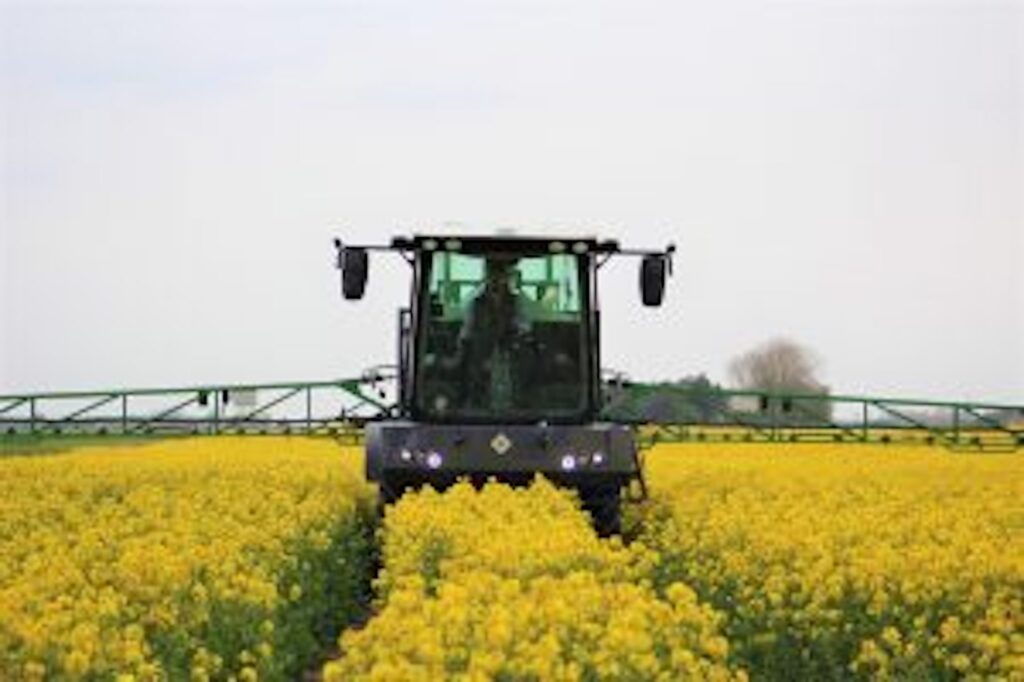 Househam upgrades self-propelled sprayers with Claas cabs – sprayerdemo.uk